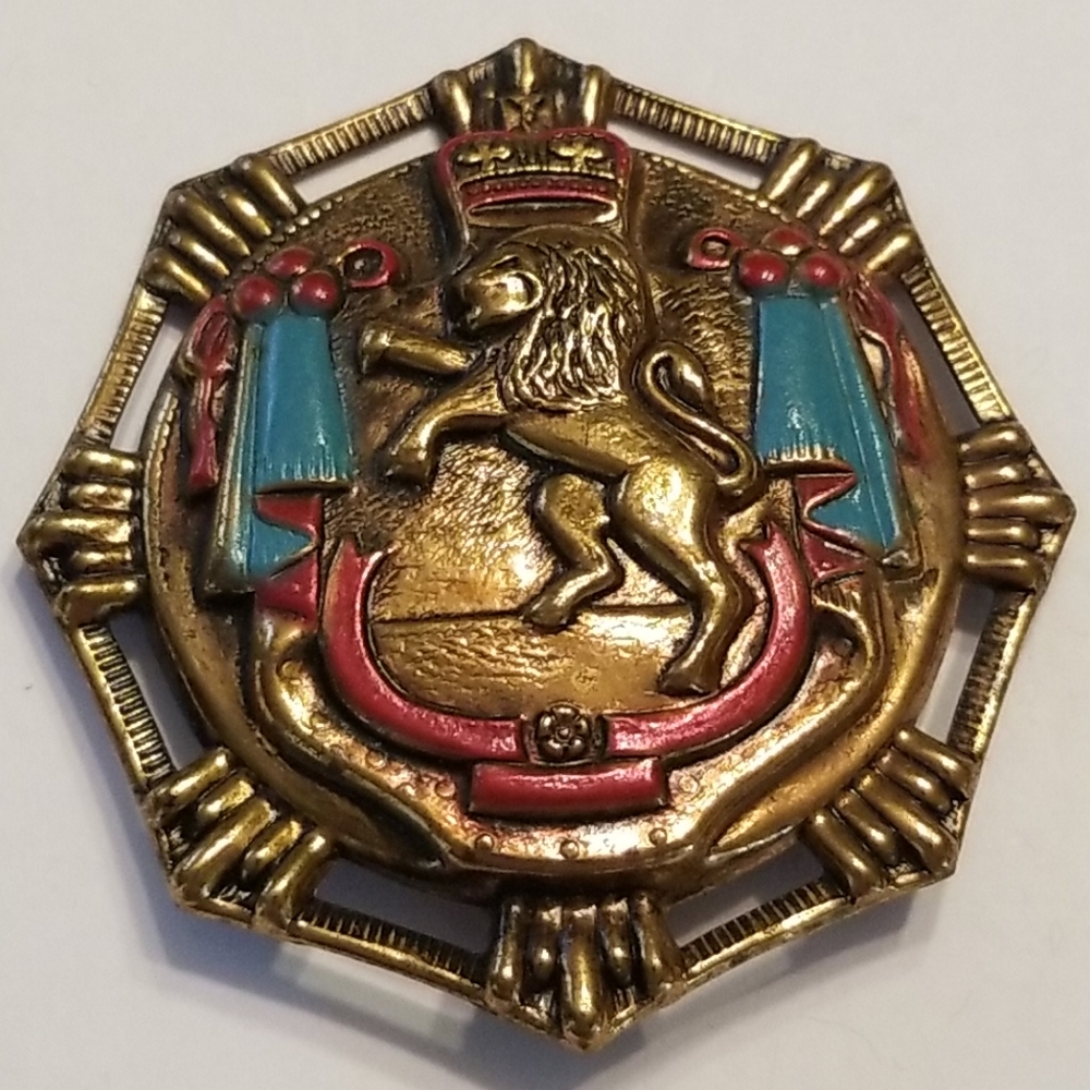 Vintage Lion Crown Coat Of Arms Heraldic Pins - Gem
